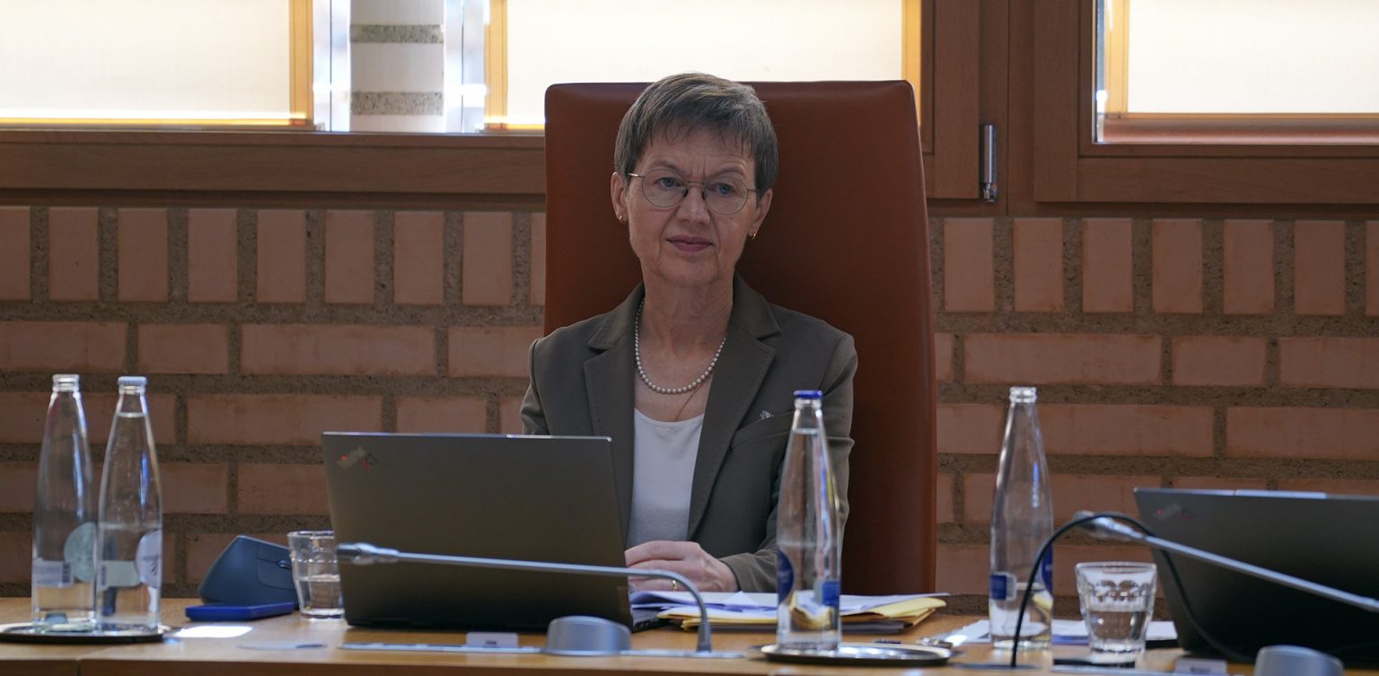 IWF-Quotenerhöhung sorgt für lange Debatte - Landesspiegel